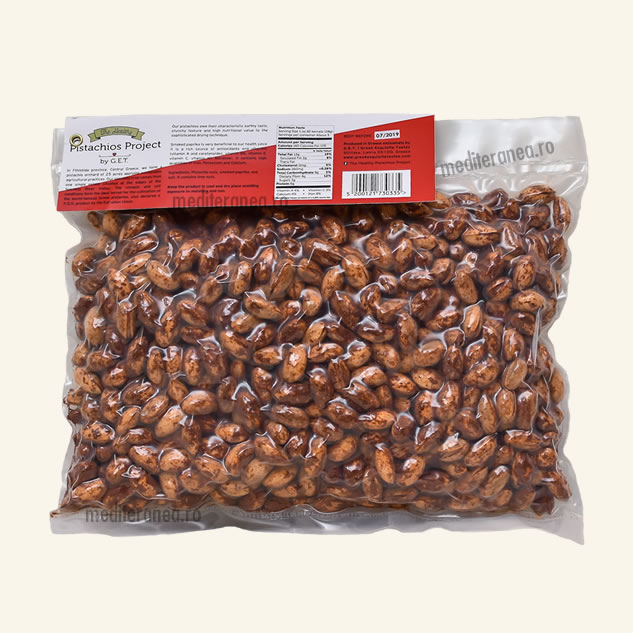 Fistic crocant cules manual cu paprika afumata